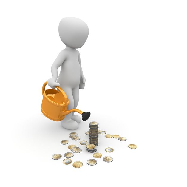 Arbeitsblatt - Einnahmen und Ausgaben - AES - mnweg.org